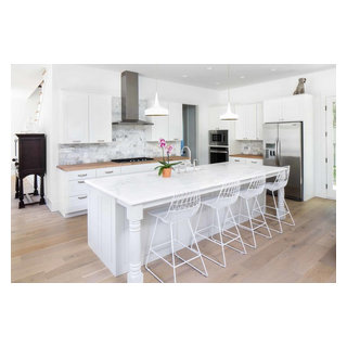 Woodview - Contemporary - Kitchen - Austin - by DK Studio | Houzz