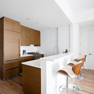 75 Beautiful Mid-Century Modern Kitchen with Laminate Countertops ...