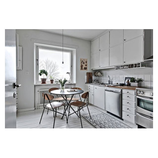 Homestyling - Scandinavian - Kitchen - Gothenburg - by Intro | Houzz
