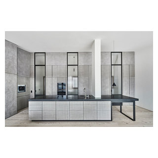 Loft H - Modern - Kitchen - Cologne - by DIIIP | Houzz