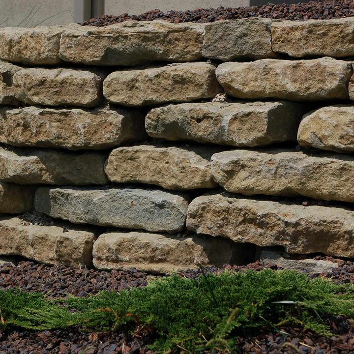 Limestone Retaining Wall - Photos & Ideas | Houzz