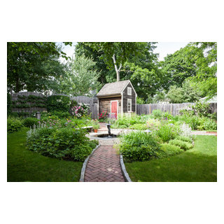 A Designer's House - Traditional - Landscape - Boston - by Cebula ...