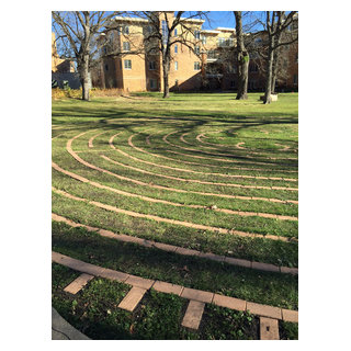 A side-view of the Carondelet Village Residence labyrinth - Classique ...