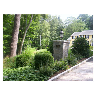A stone pier and stone apron adds formality - Traditional - Landscape ...