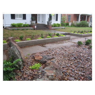 A wrap around garden with a fabulous water featurel! - Contemporary ...