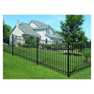 ActiveYards Aluminum Fence - Traditional - Landscape - Raleigh - by ...
