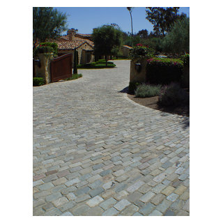Antique Sandstone Cobblestone Driveway, Rancho Santa Fe CA ...