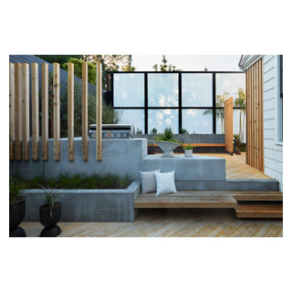 Apartment 34 Traditional Modern - Modern - Landscape - by Growsgreen ...