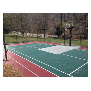 Backyard Multi-Sport Court with Containment Netting System - Modern ...