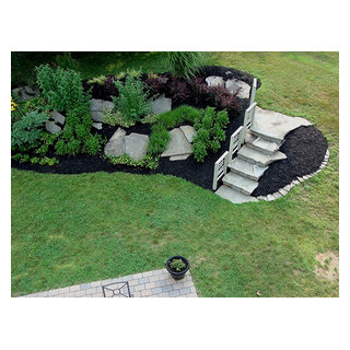 Landscape Berm - Traditional - Landscape - Nashville - by Lazzell ...