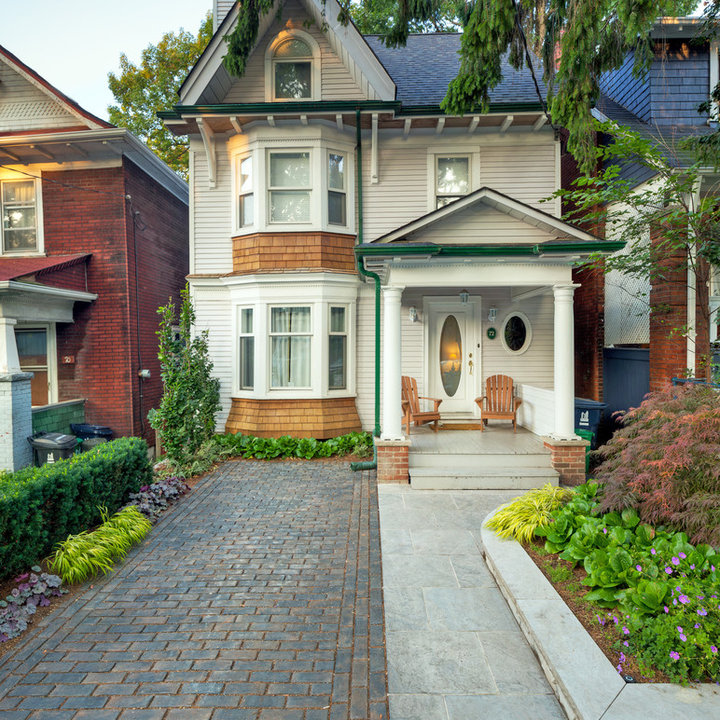 Parking Pad Front Yard - Photos & Ideas | Houzz