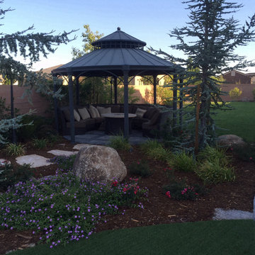Traditional Landscaping Ideas - Photos & Ideas | Houzz