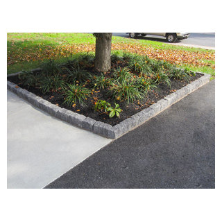 Belgium Block Edging - Landscape - Wilmington - by DiSabatino ...