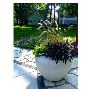 Beulah Bay - Traditional - Landscape - Milwaukee - by Bret Achtenhagen ...