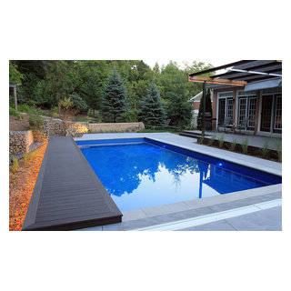 Boardwalk Deck - Pool - Toronto - by Earthscape - Landscape Design ...