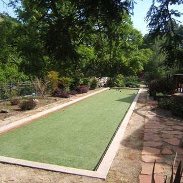 Bocce Ball Court - Photos & Ideas | Houzz