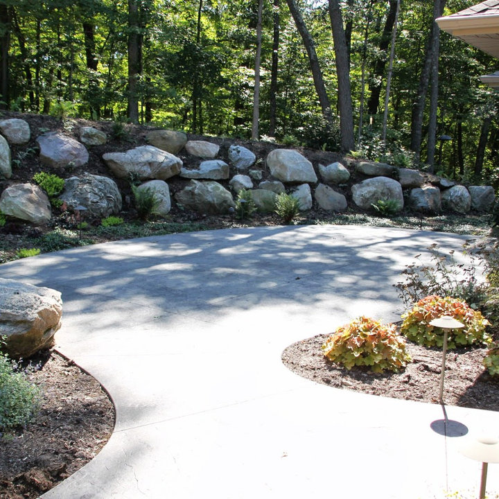 Boulder Retaining Wall - Photos & Ideas | Houzz