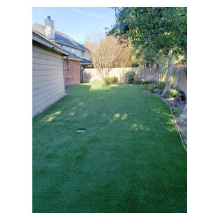 Brakefield Backyard Turf - Traditional - Landscape - Houston - by Helms ...