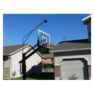 Brandon C's Pro Dunk Gold Basketball System on a 34x25 in Woods Cross ...