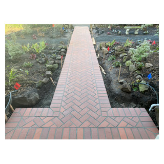 Brick pavers & Concrete pavers - Traditional - Landscape - Portland ...