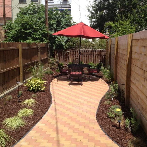 Brownstone Backyard - Photos & Ideas | Houzz