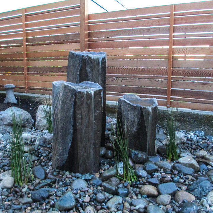 Rock Water Feature - Photos & Ideas | Houzz