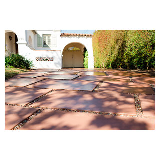 California Style Concrete Driveway - Brentwood - Landscape - Los ...