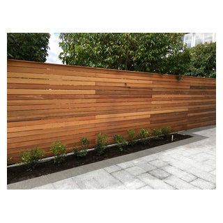 Cedar privacy screen, closer - Modern - Landscape - Vancouver - by ...