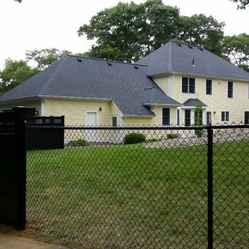 Pretty Chain Link Fence - Photos & Ideas | Houzz