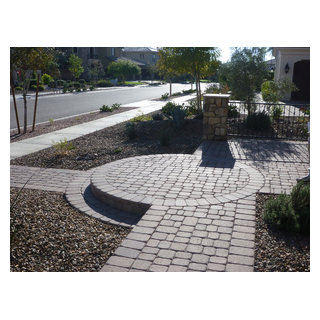 Circular Paving Pattern w/ Steps - Classique - Jardin - Phoenix - par ...