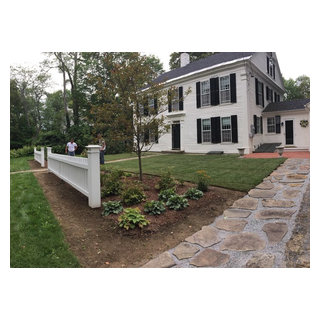 Colonial Front Yard - Traditional - Garden - Boston - by Laura Campbell ...