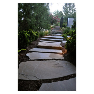 Colonial Stepper Pathway - Traditional - Landscape - DC Metro - by ...