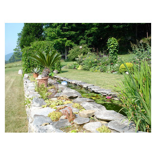 COUNTRY SHOWPIECE - Craftsman - Landscape - New York - by LandForm ...