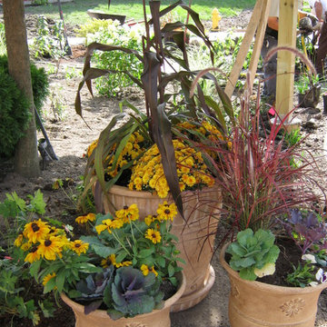 75 Victorian Courtyard Landscaping Ideas You'll Love - August, 2024 | Houzz