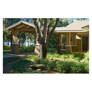Craftsman Home with Nature Calling - Craftsman - Landscape - Tampa - by ...