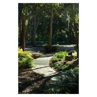 Craftsman Home with Nature Calling - Craftsman - Landscape - Tampa - by ...