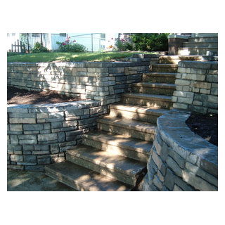 Curb Appeal Retaining Wall - Landscape - Other - by Capital Landscaping ...