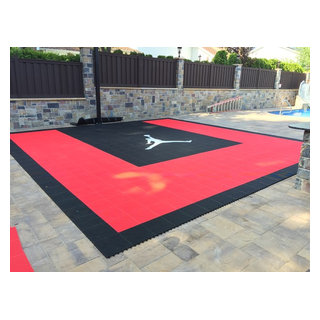 Custom Backyard Basketball Court (Unfinished) - Modern - Garden - New ...