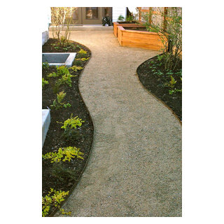 Decomposed granite paths, steel edging. - Contemporary - Landscape ...