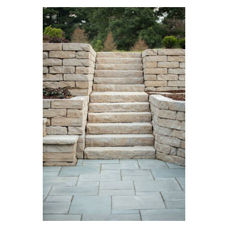 Dimensional Steps - Traditional - Landscape - Chicago - by Green ...