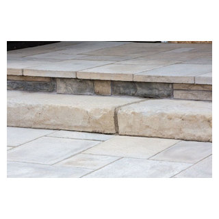 Dimensional Steps - Traditional - Landscape - Chicago - by Green ...