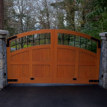 Double Driveway Gate - Photos & Ideas | Houzz