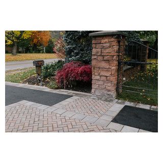Driveway Inlay Detail - Traditional - Landscape - Toronto - by LandArt ...