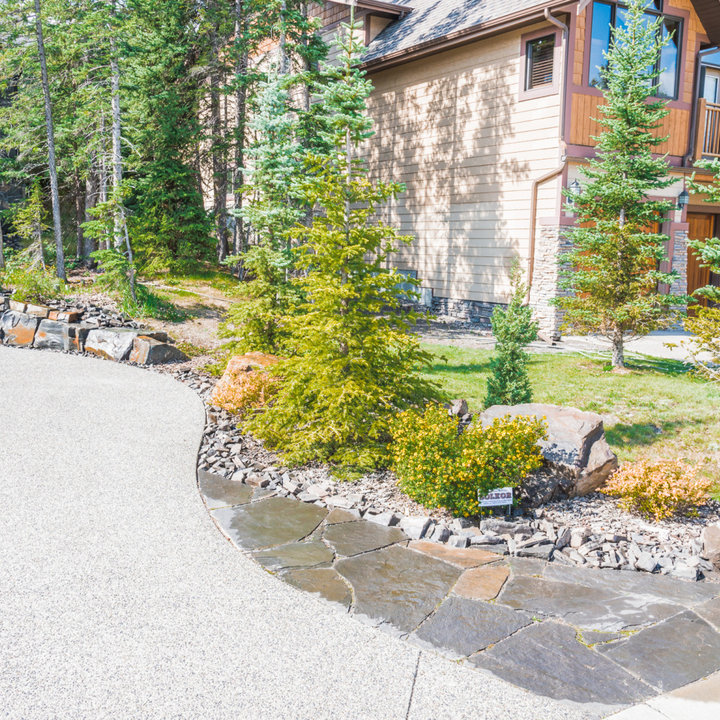 75 Most Popular 75 Beautiful Sloped Driveway Ideas & Designs Design ...