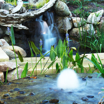 Bubbling Stone Water Feature - Photos & Ideas | Houzz