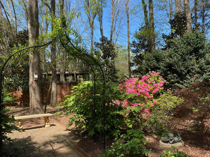 Concrete Pavers - Traditional Landscape - Ludovic Renou