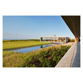 Flying Point - Beach Style - Landscape - New York - by Hollander Design ...