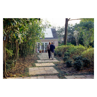 Formal Garden Path - Traditional - Landscape - Houston - by 3D Green ...