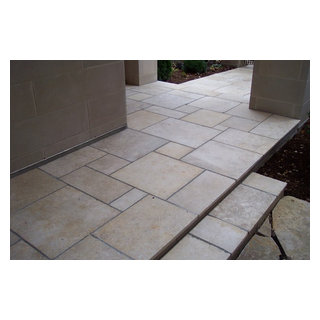 Formal Limestone in Lincoln Park - Traditional - Landscape ...