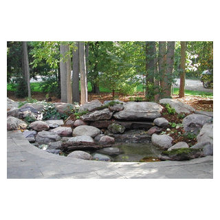 Front entrance water feature - Contemporary - Garden - Toronto - by ...